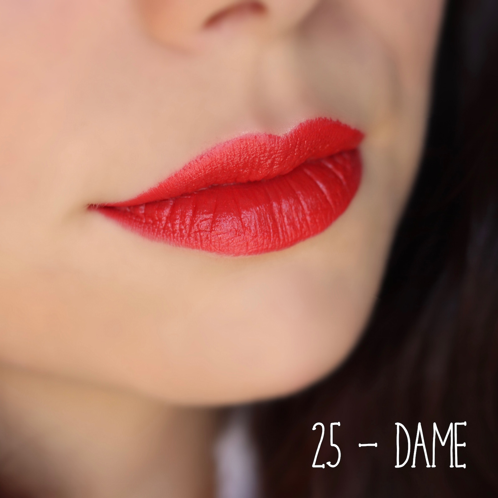 « JARDIN SECRET », DES ROUGES À LÈVRES À TOMBER - Peau neuve